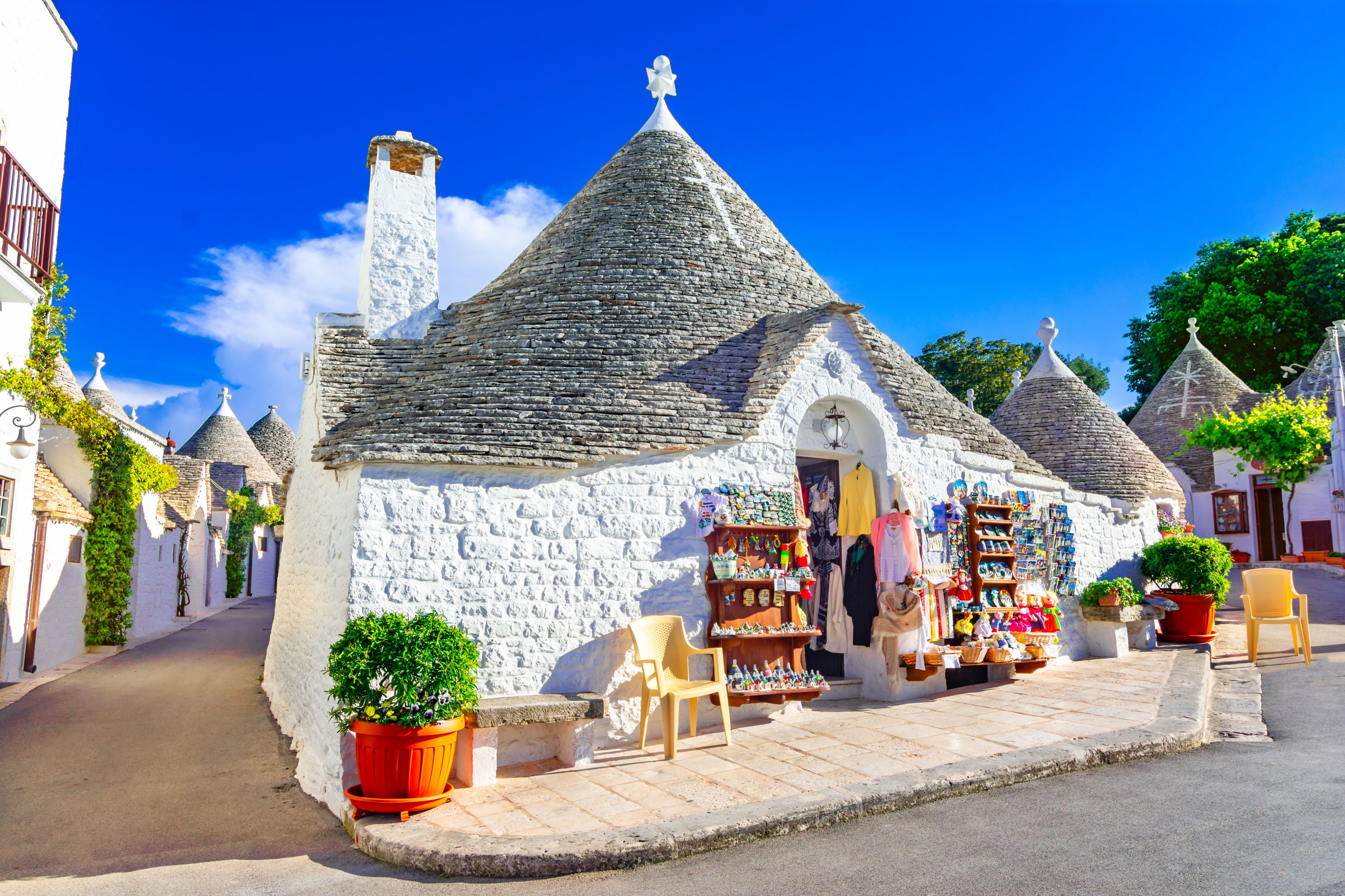 Alberobello - Tourist Guide | Planet of Hotels