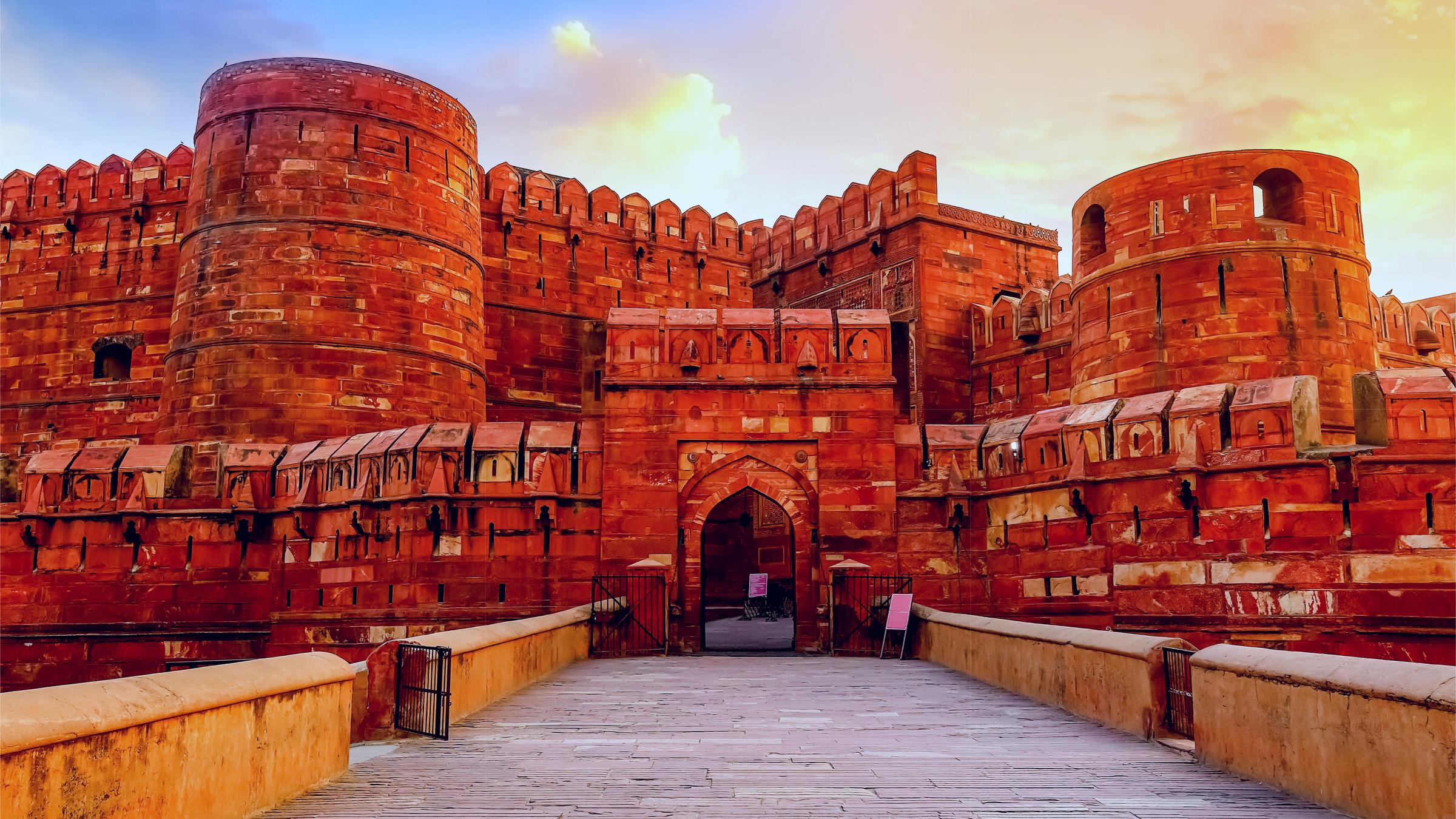 Red Fort in Agra (India): how to visit, description of Agra Fort