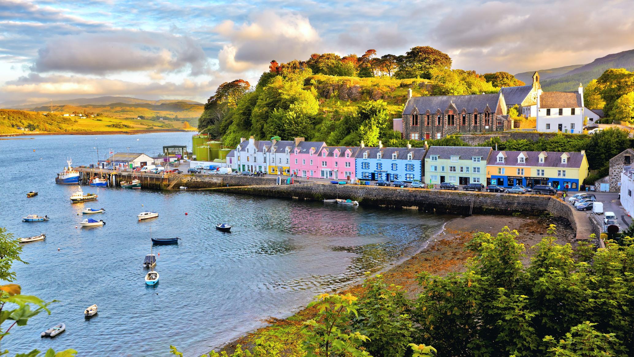 Portree - Tourist Guide | Planet of Hotels