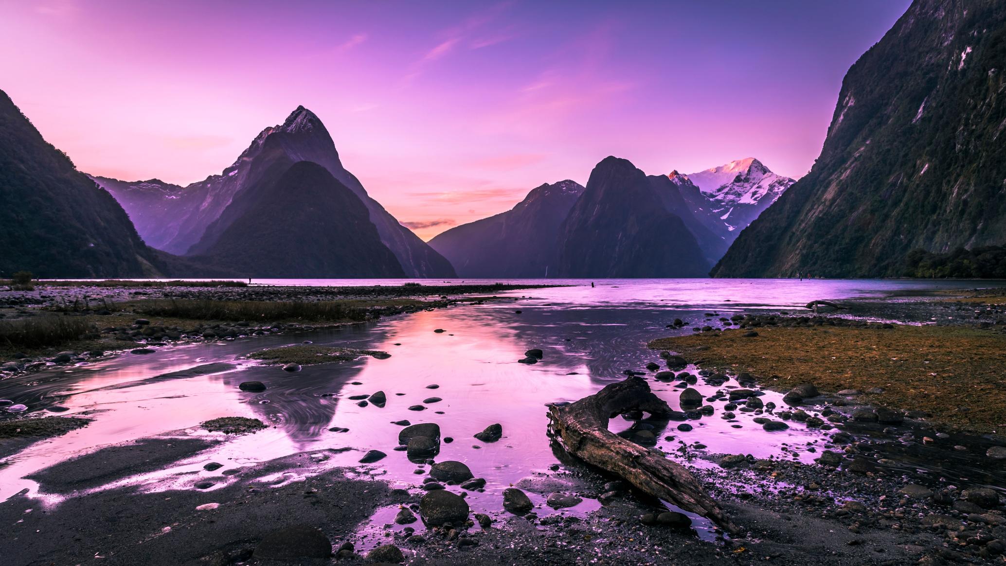 Te Anau - Tourist Guide | Planet of Hotels