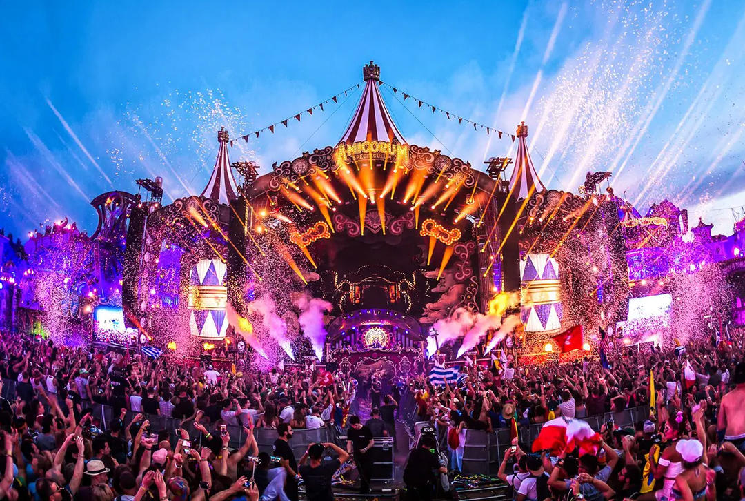 Famous music festivals store