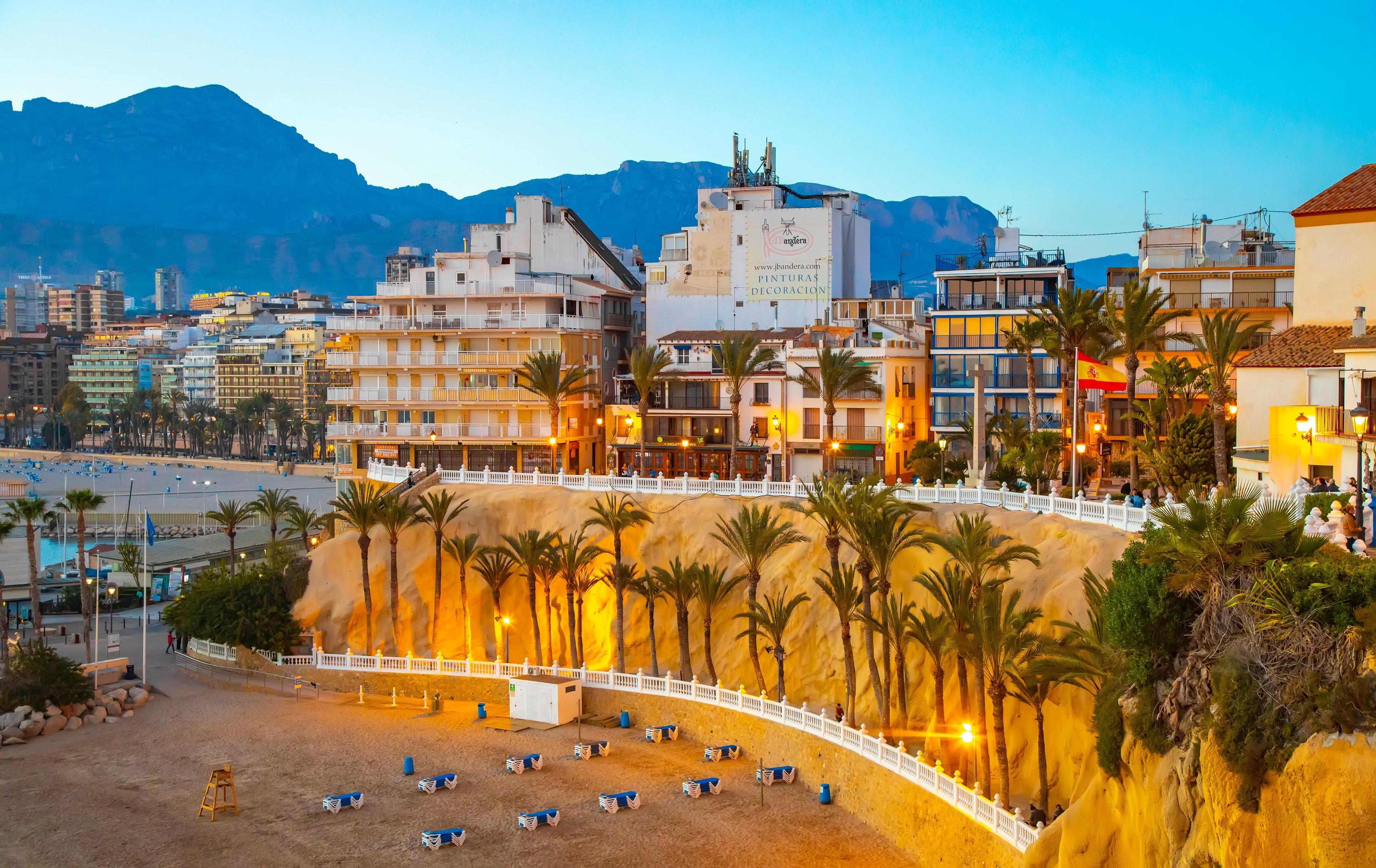 Benidorm - Tourist Guide | Planet of Hotels