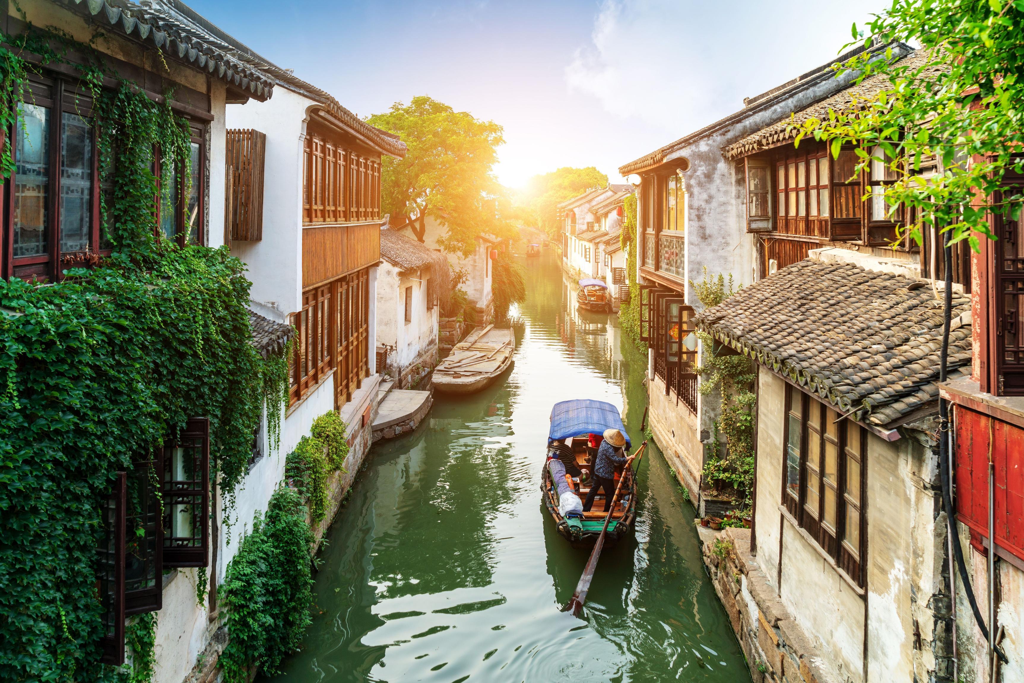 China Tourism – Information, Facts, Advices in Travel Guide | Planet of ...