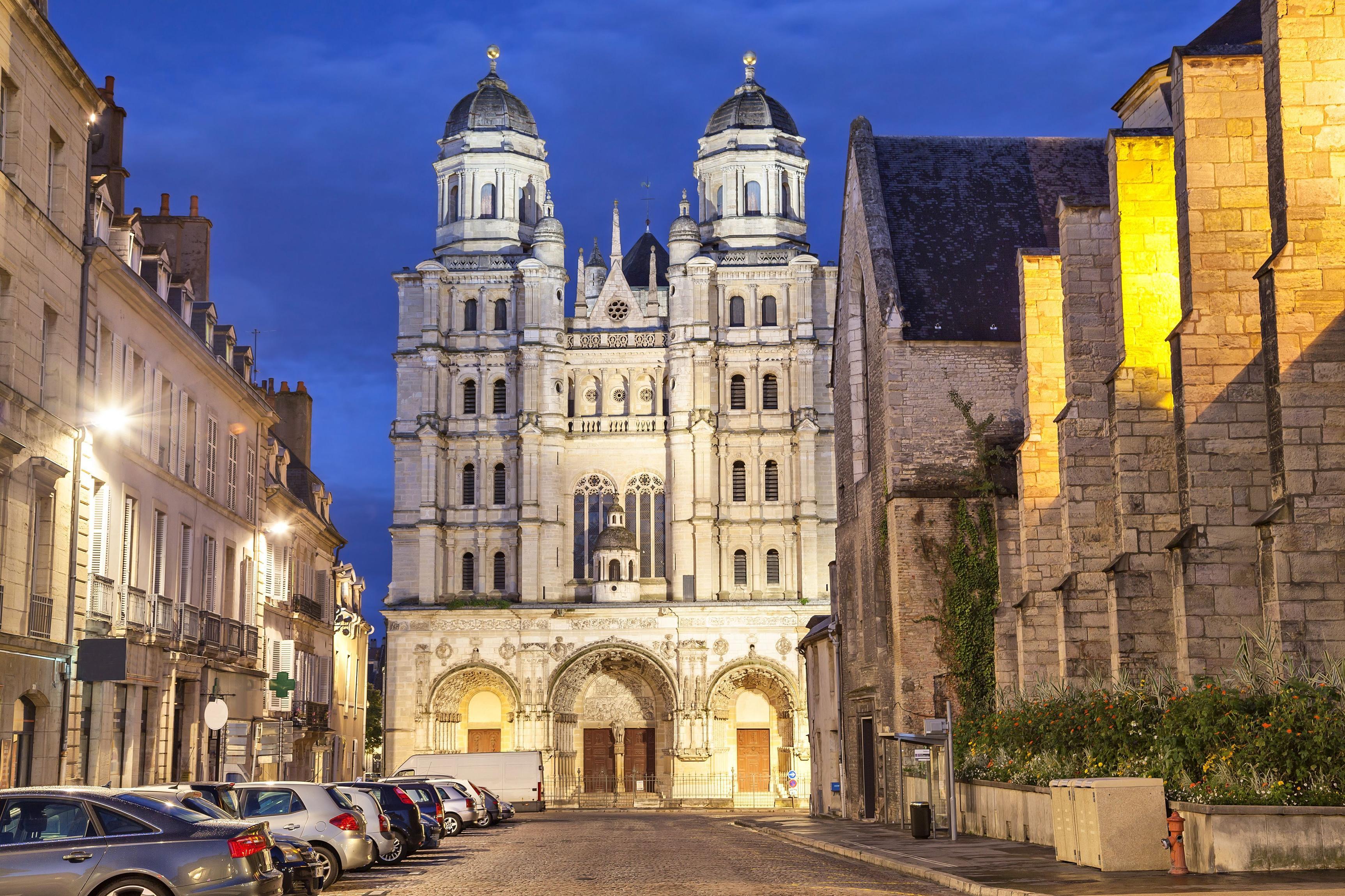 Dijon - Tourist Guide | Planet of Hotels