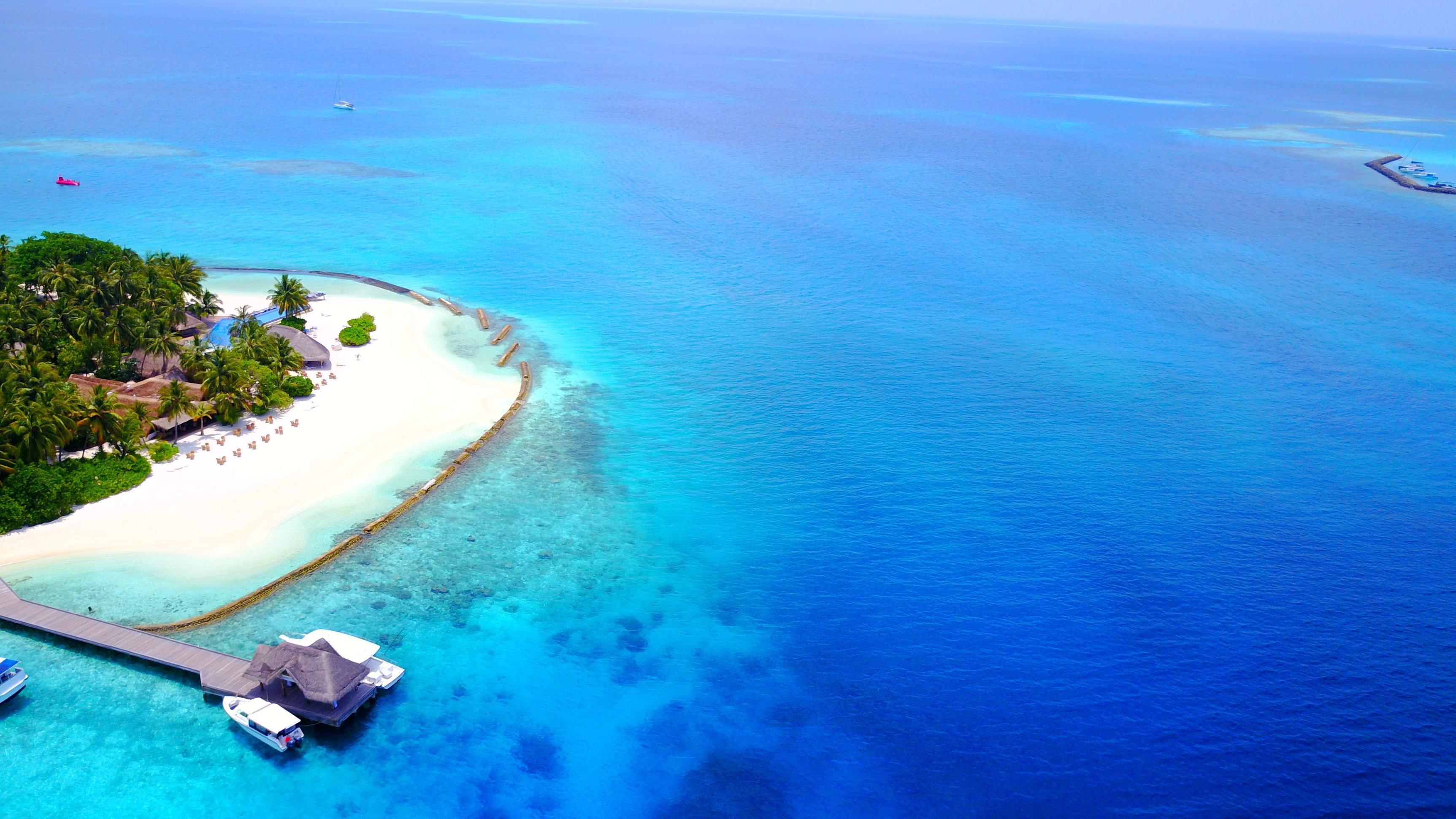 Maldives Tourism – Information, Facts, Advices in Travel Guide | Planet ...