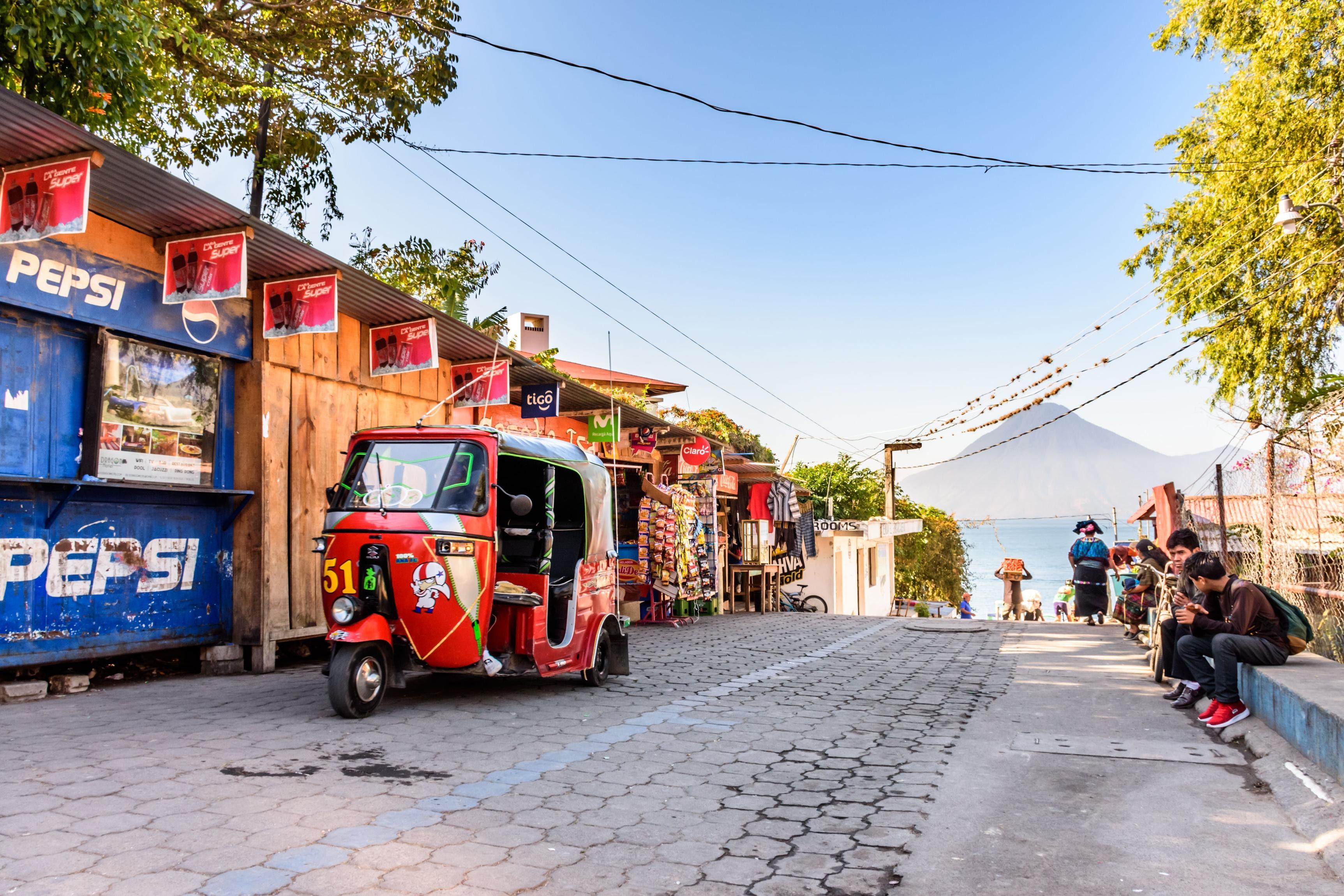 Panajachel - Tourist Guide | Planet of Hotels