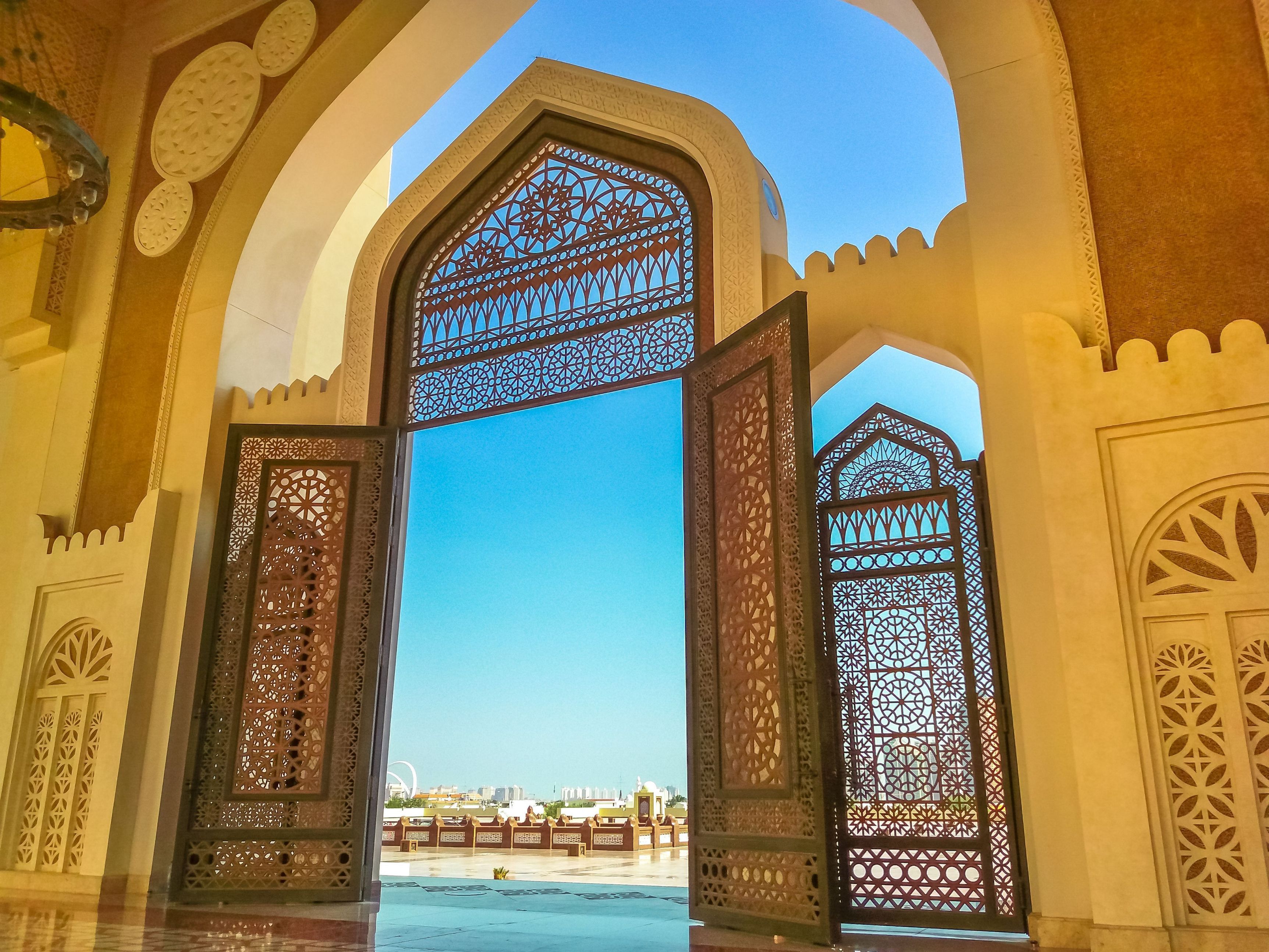 Qatar Tourism – Information, Facts, Advices in Travel Guide | Planet of ...