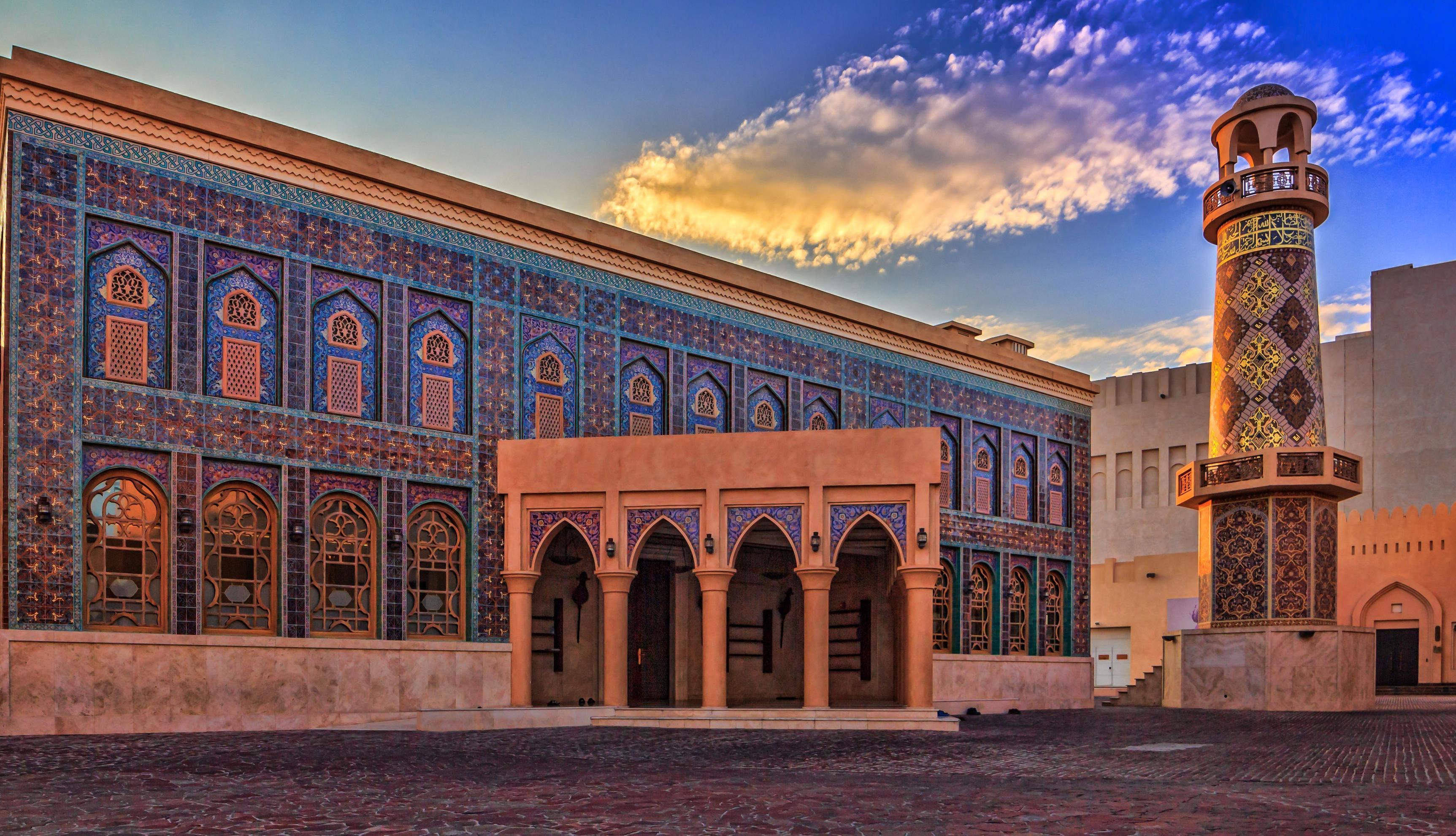 Qatar Tourism – Information, Facts, Advices in Travel Guide | Planet of ...
