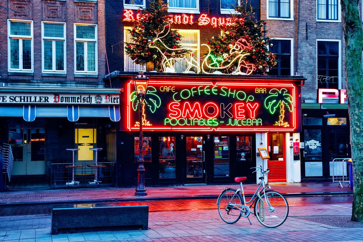 Amsterdam kann Touristen Zugang zu Coffeeshops verbieten - Nachrichten ...