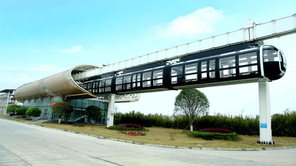China launched the world's first train with a glass floor - News ...