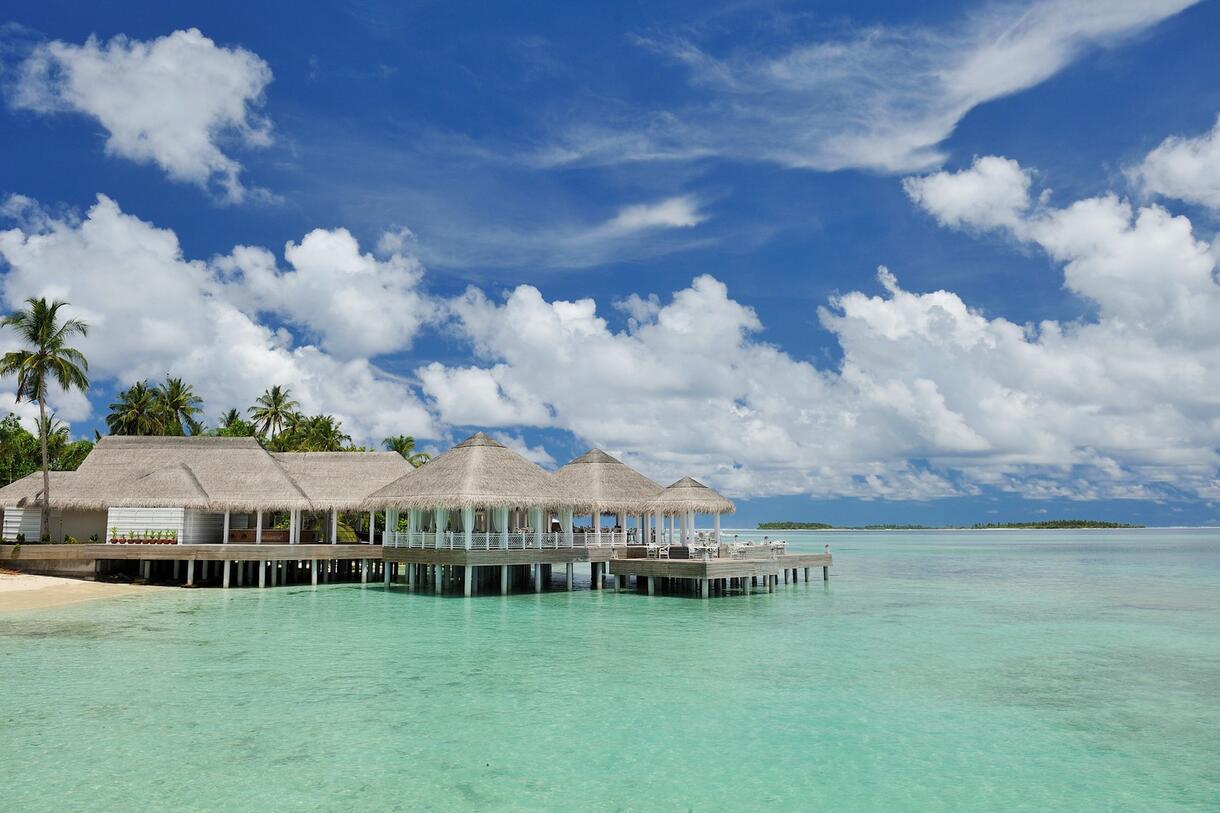 The Best overwater bungalows and huts in the world | Planet of Hotels