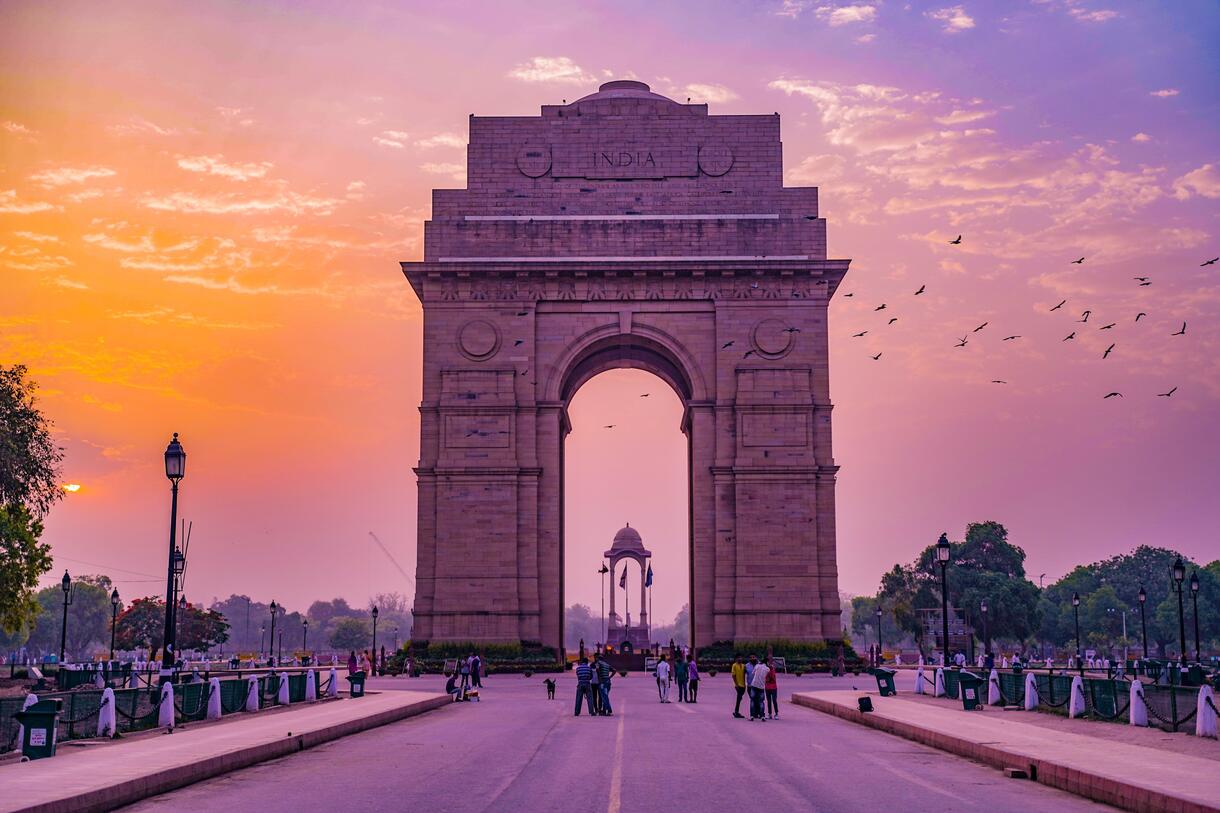 Tourism In Delhi Logo