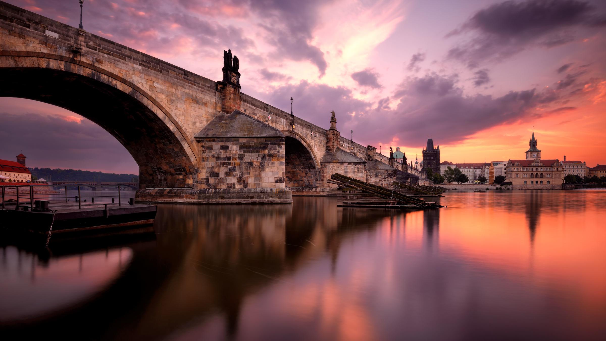 Charles Bridge in Prague: the history of the bridge, photos and video
