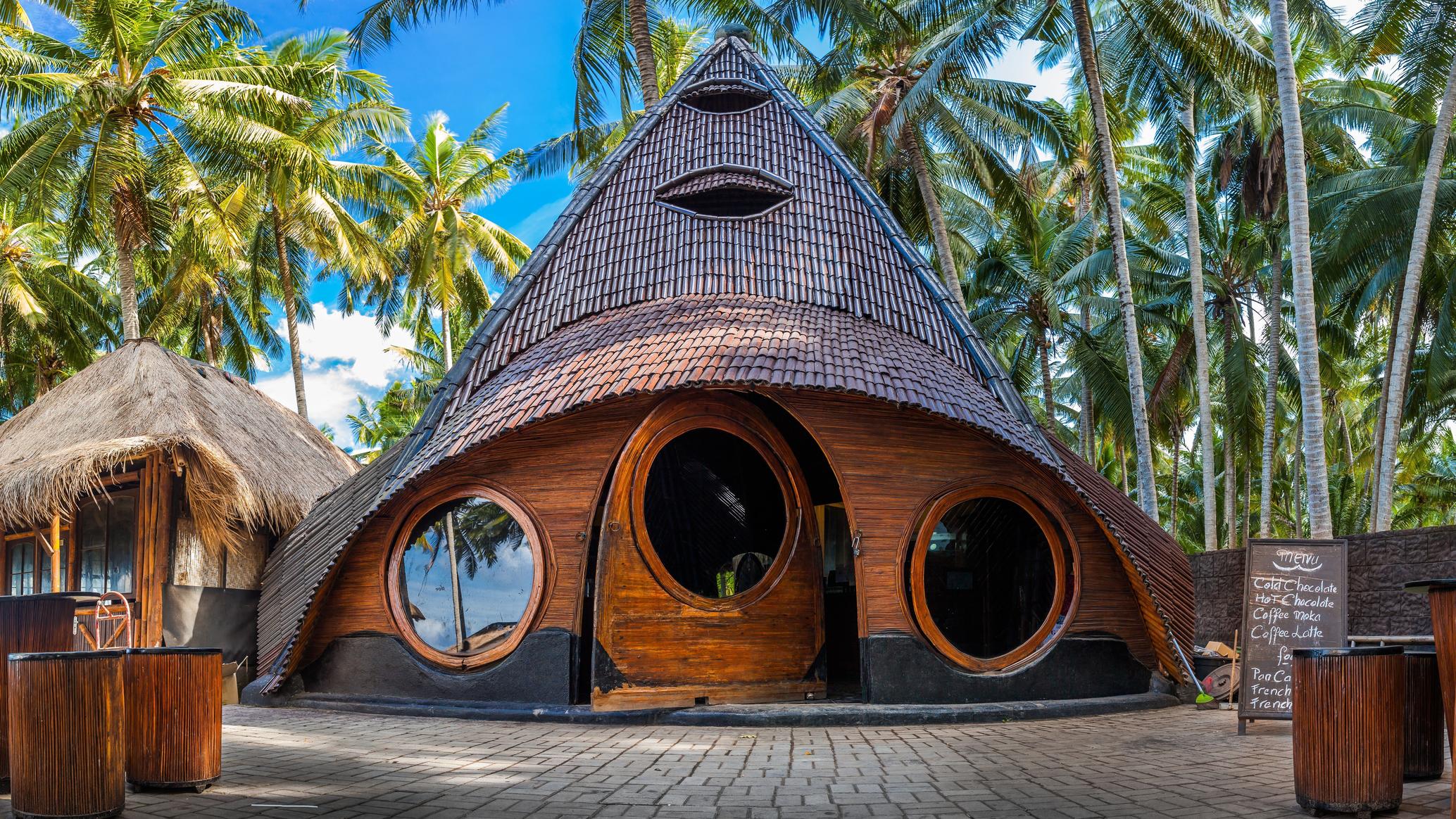 Candidasa — Tourist Guide | Planet of Hotels