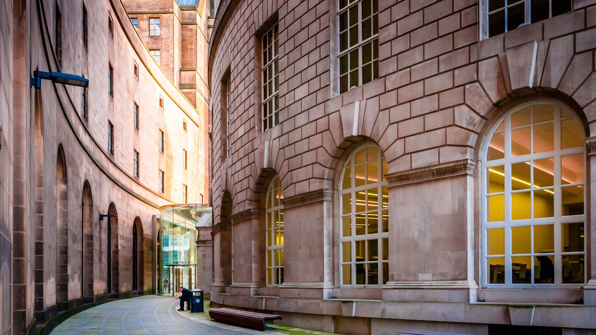 Manchester, United Kingdom — Tourist Guide | Planet of Hotels