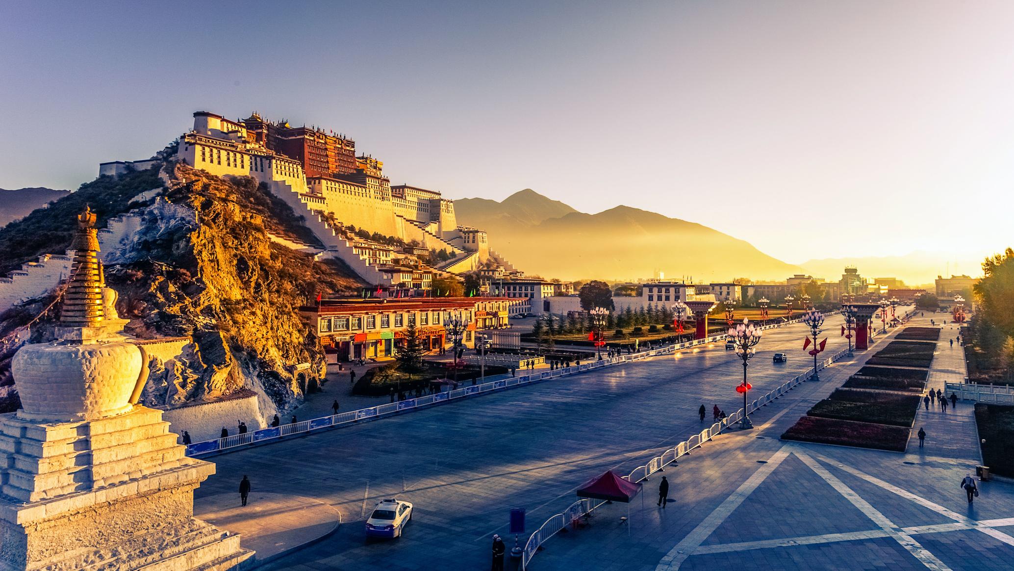 Tibet, China - Travel Guide | Planet of Hotels