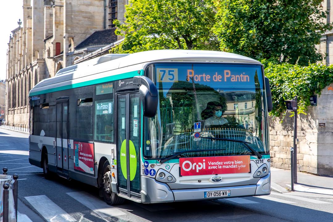 Paris Public Transport | Planet of Hotels