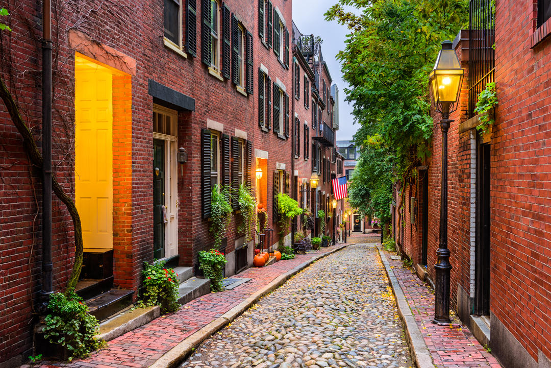 30 World's Most Beautiful Streets | Planet of Hotels