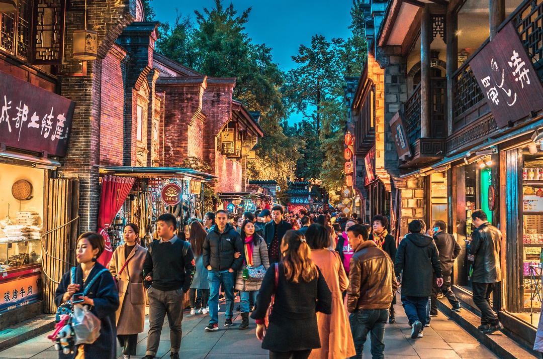 30 World's Most Beautiful Streets | Planet of Hotels