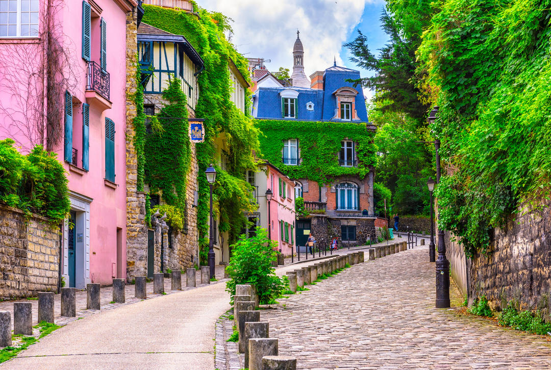 30 World's Most Beautiful Streets | Planet of Hotels