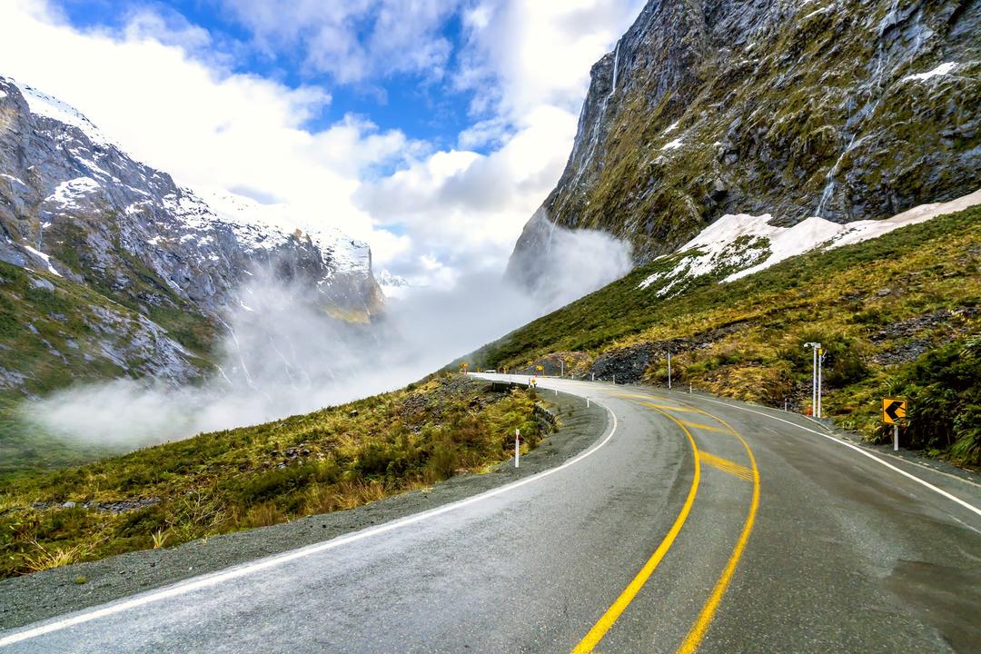 Top 30 Scenic Drives on the Most Beautiful Roads in the World | Planet ...