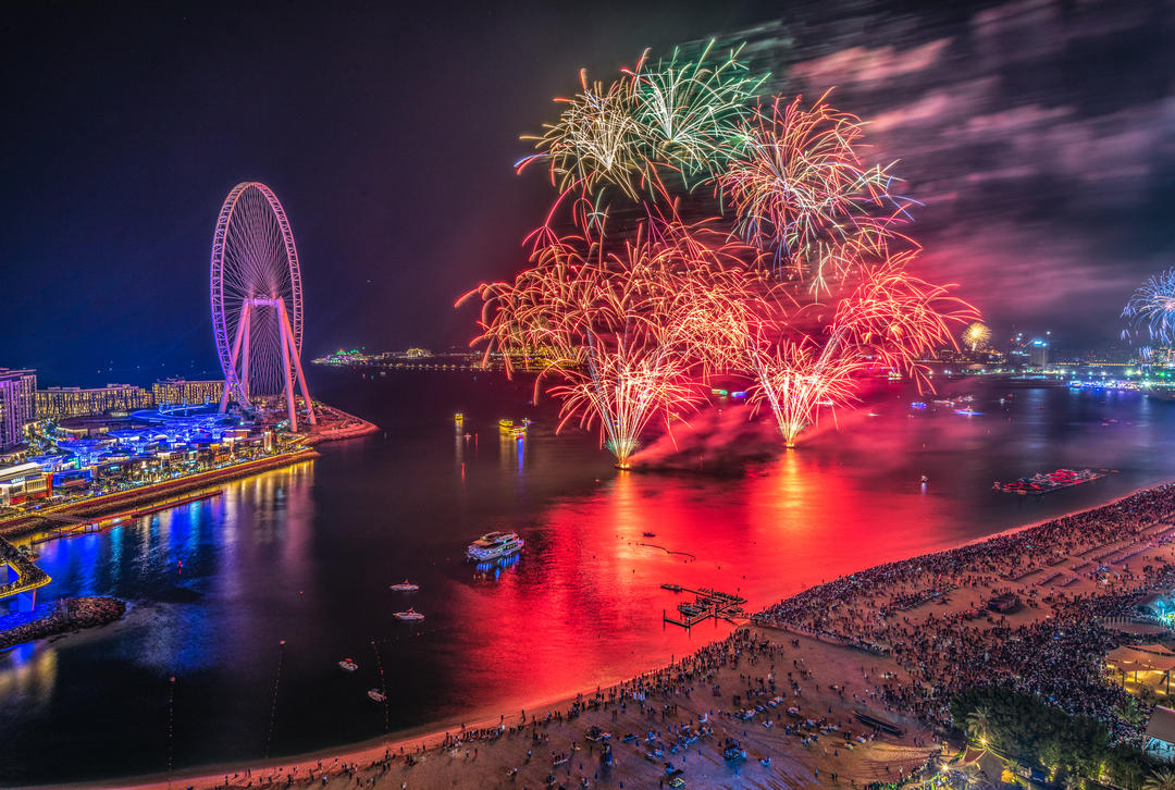 25 Best Places to Spend Christmas and New Year Getaways | Planet of Hotels