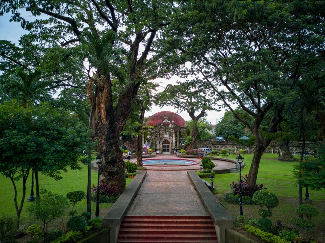 Paco Park in Manila - a national park in the former city cemetery