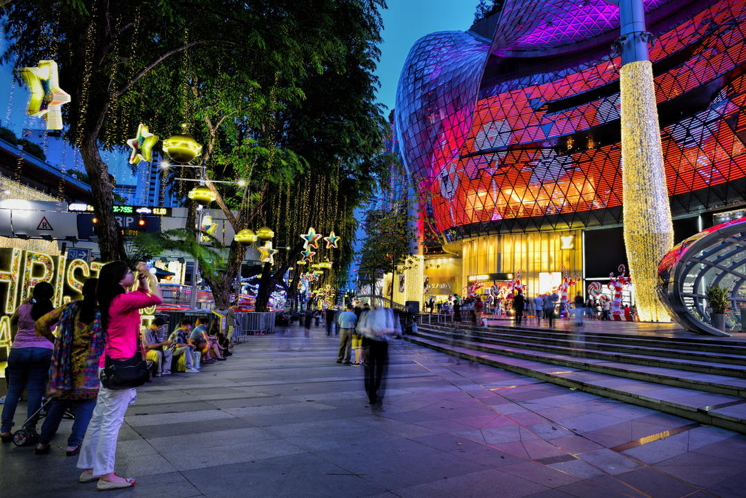 17 Most Famous Shopping Streets in the World | Planet of Hotels