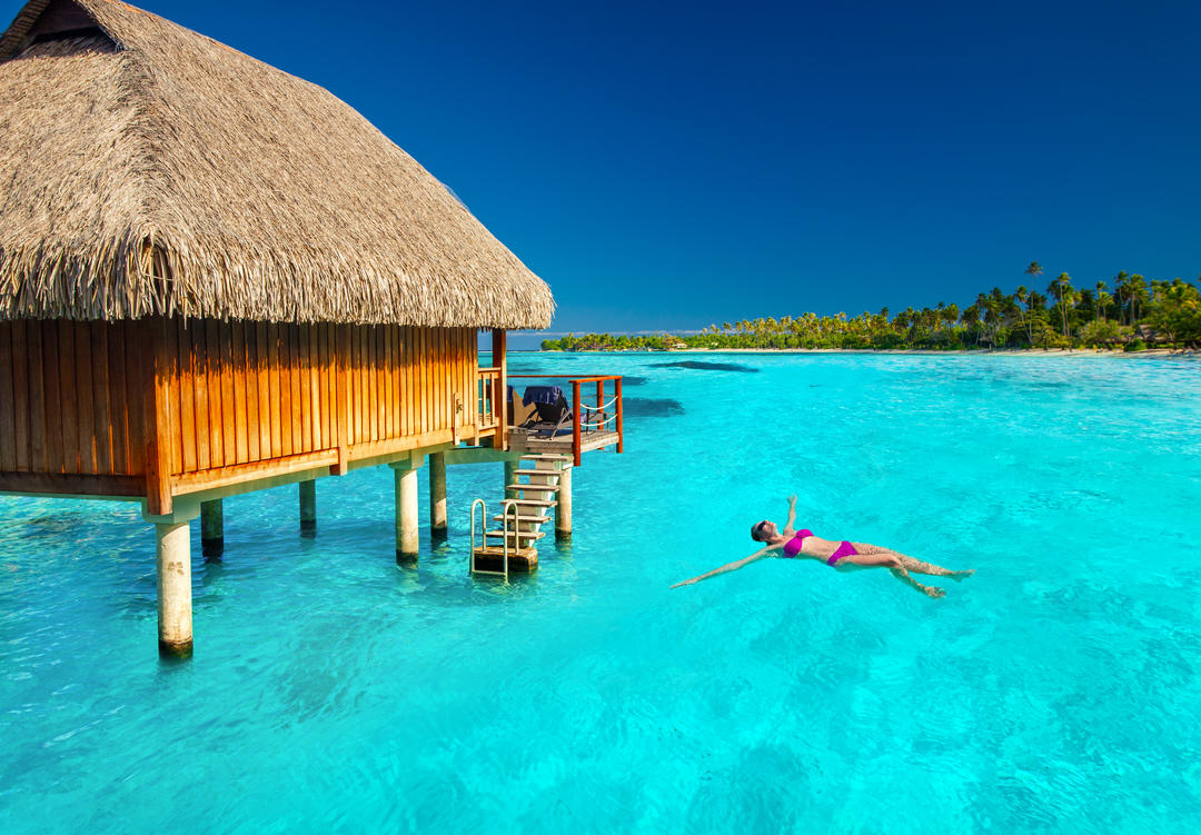 20 Places with Bluest and Clearest Water in the World | Planet of Hotels