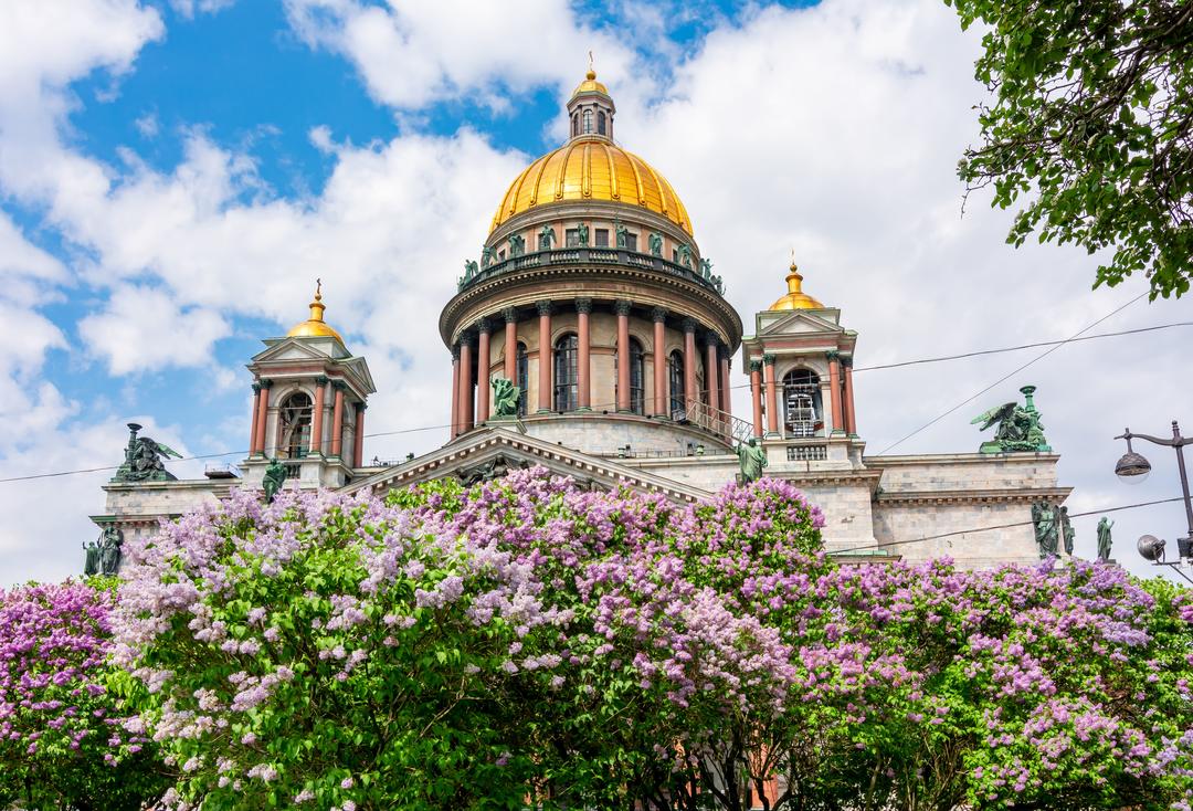 St. Isaac's Cathedral in St. Petersburg: photo of the temple, history