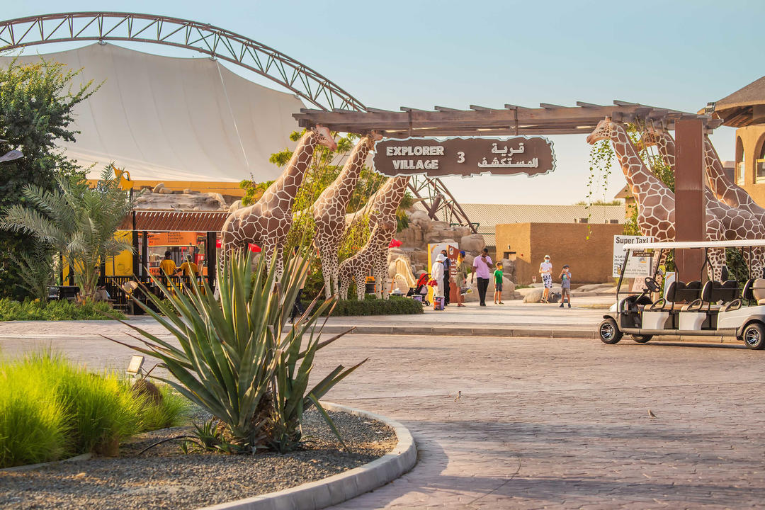 Dubai Zoo - Ticket prices, opening hours, photos