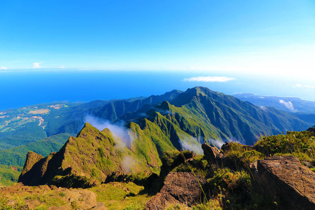 Mountains in the Philippines with Beautiful Views | Planet of Hotels