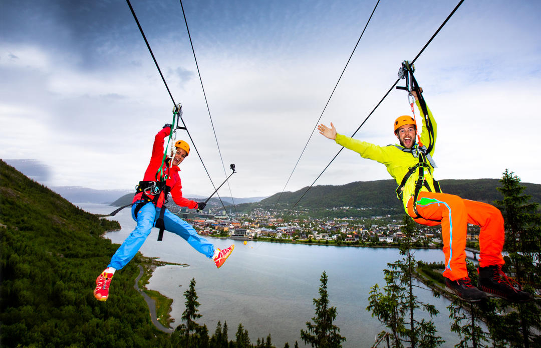 The longest, highest, and biggest zipline in the world | Planet of Hotels