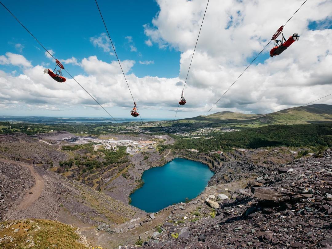 The longest, highest, and biggest zipline in the world | Planet of Hotels