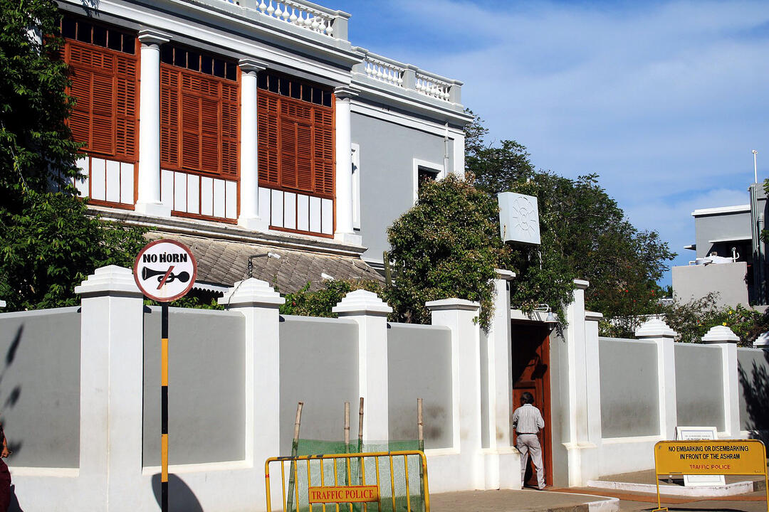 15 Best Ashrams in India — Yoga and Meditation Retreat | Planet of Hotels