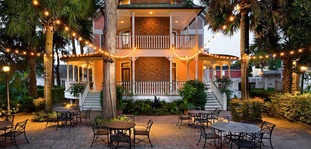 Spanish Moss & Antebellum Charm A Beaufort Day Trip from Charleston ...